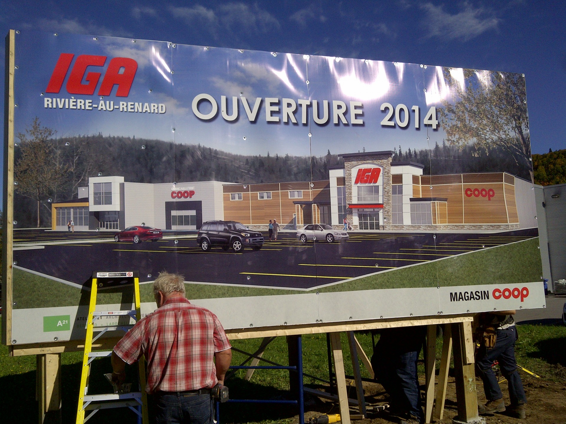 Un nouveau magasin IGA à Rivière-au-Renard - Graffici : Graffici