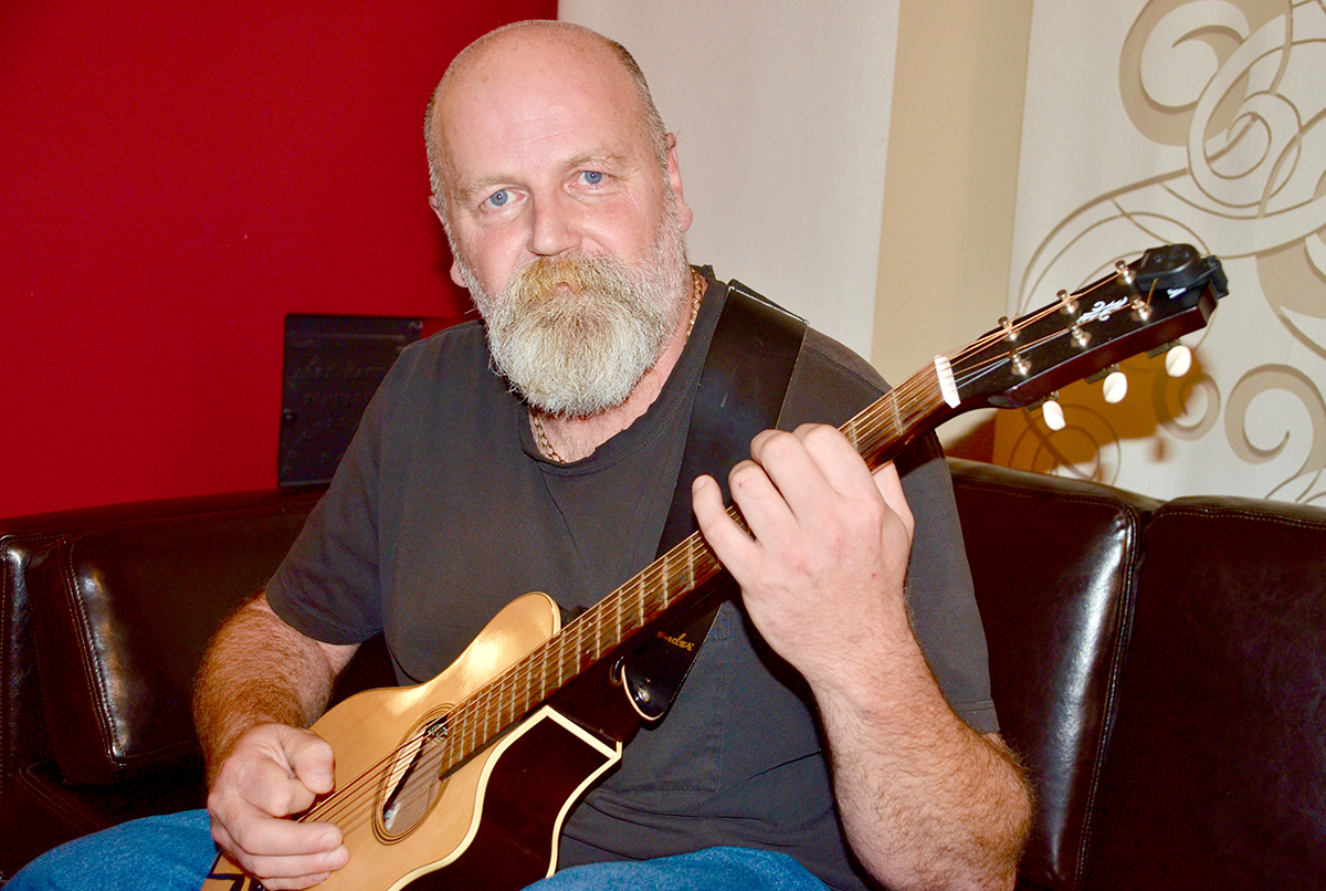 Pour l'amour de la musique : Jacques Mimeault, de chansonnier à ...